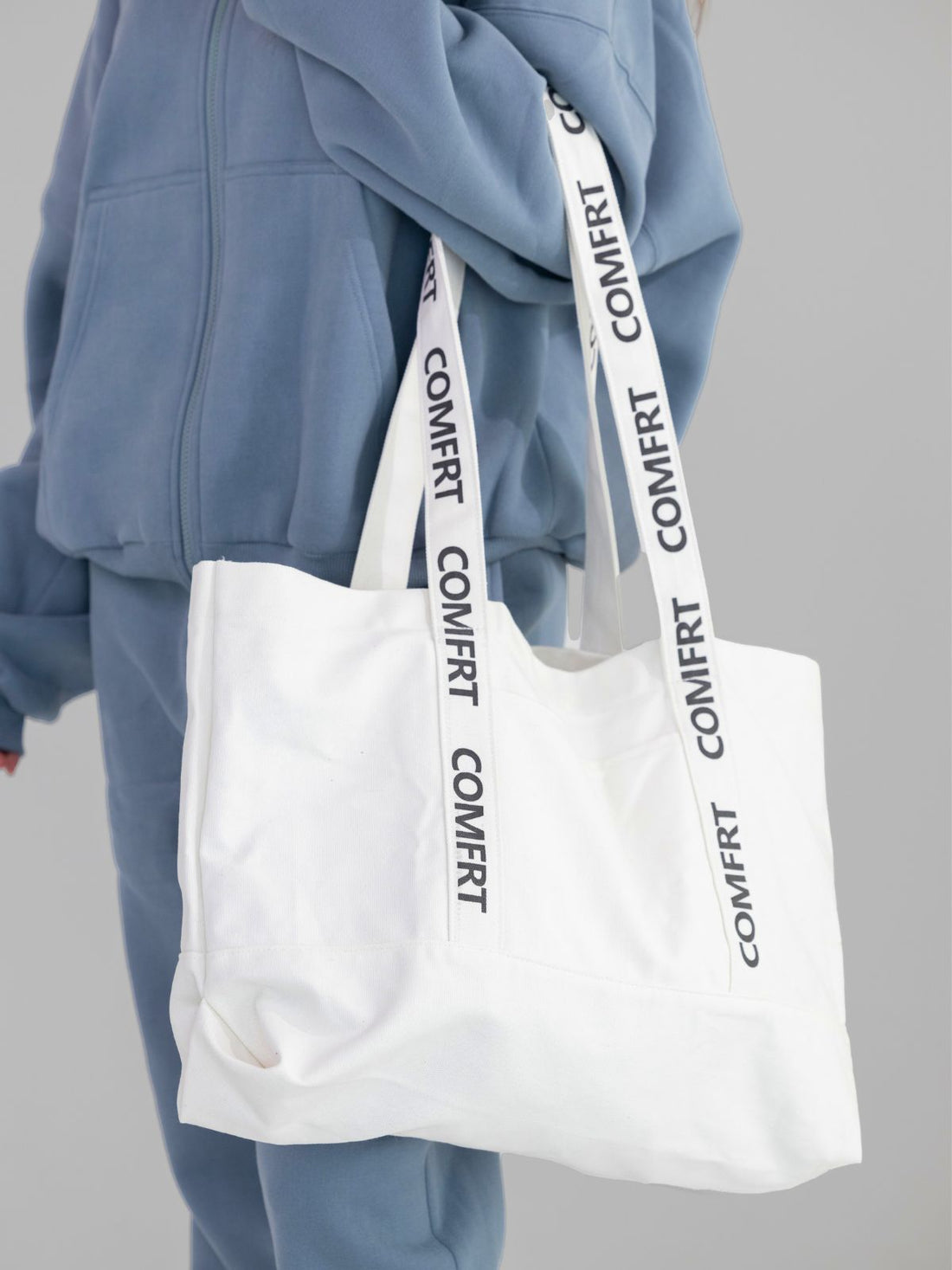 Logo Canvas Tote – Comfrt